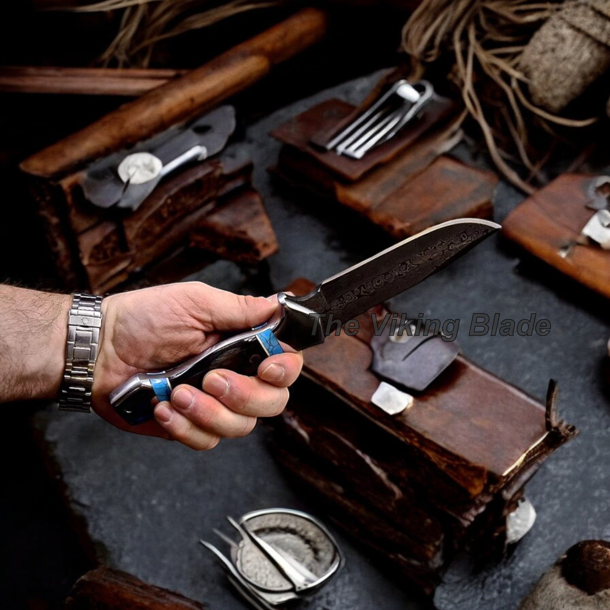 Custom Handmade Damascus Steel Custom Buffalo Horn Hunting Sport Knife ...